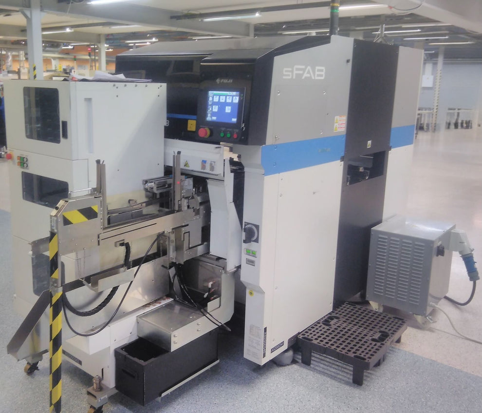FUJI S-FAB50, vintage 2015, THT insertion machine – Electrotech